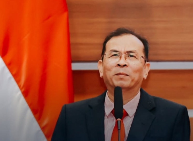 Prof. Dr. Muhammad Madyan Terpilih sebagai Rektor Universitas Airlangga Periode 2025–2030 - Klik ...